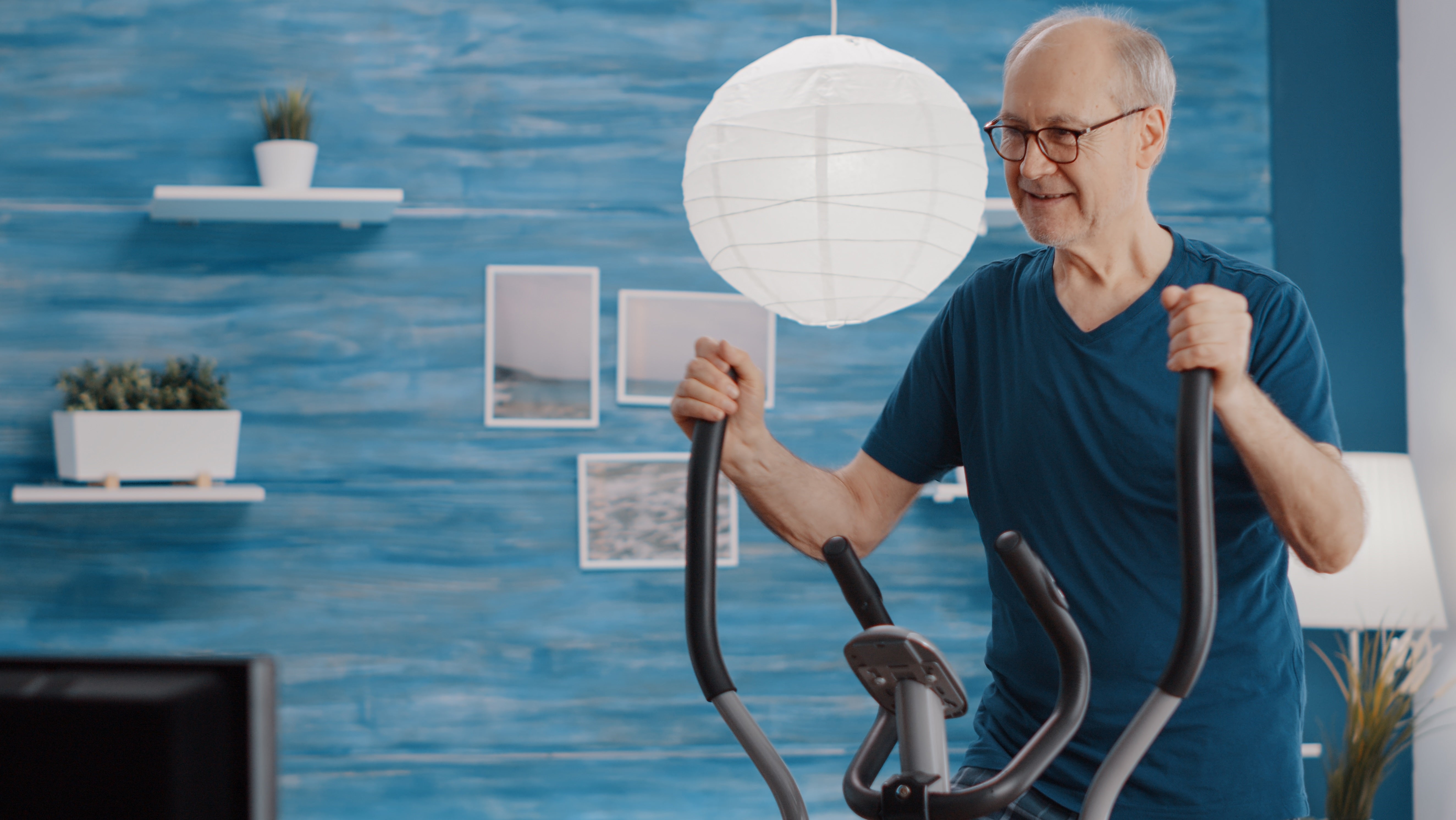 Comment utiliser l'exerciseur elliptique pour se muscler ? – Mobiclinic